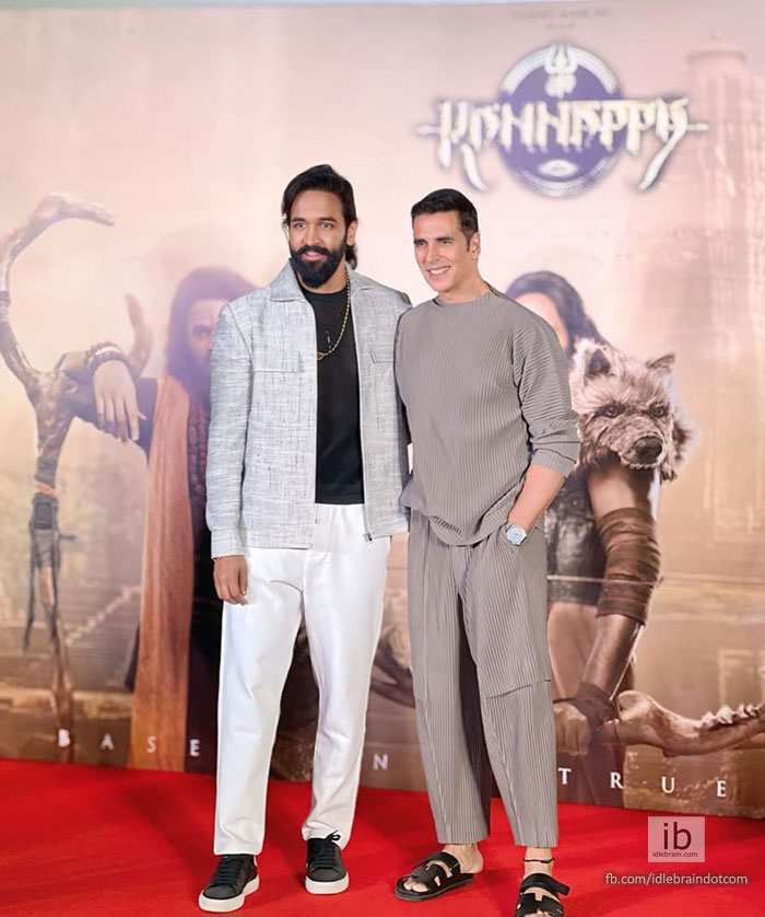 Grand Event in Mumbai: Akshay Kumar, Vishnu Manchu and Team Unveil ...