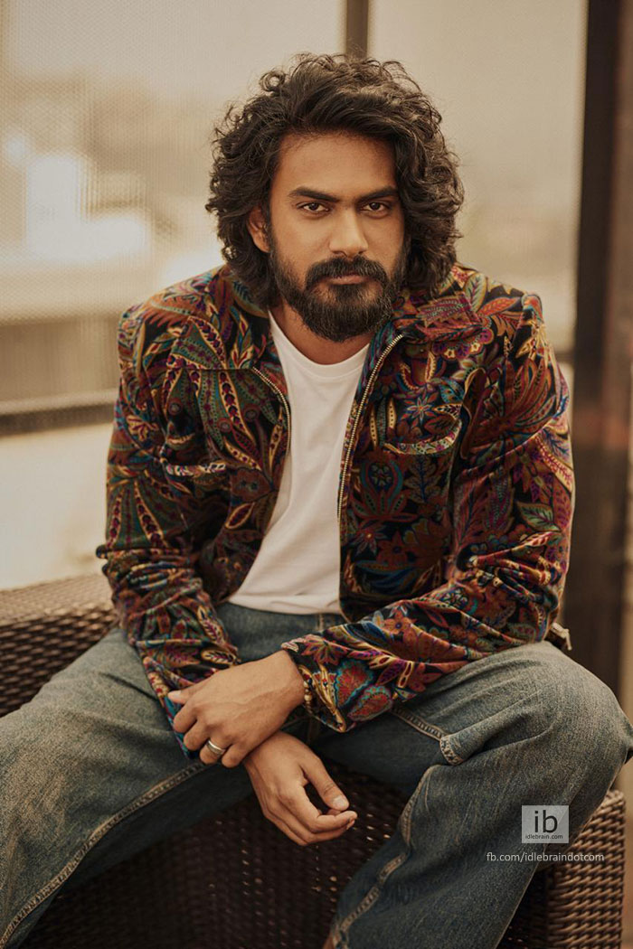 Virat Karna is playing the lead role in the pan-India film "Nagabandham ...