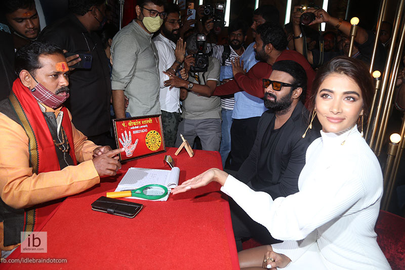 Radhe Shyam release trailer launched in Mumbai - idlebrain.com