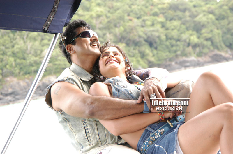 1977 photo gallery - Telugu cinema - Sarath Kumar, Namitha & Farzana