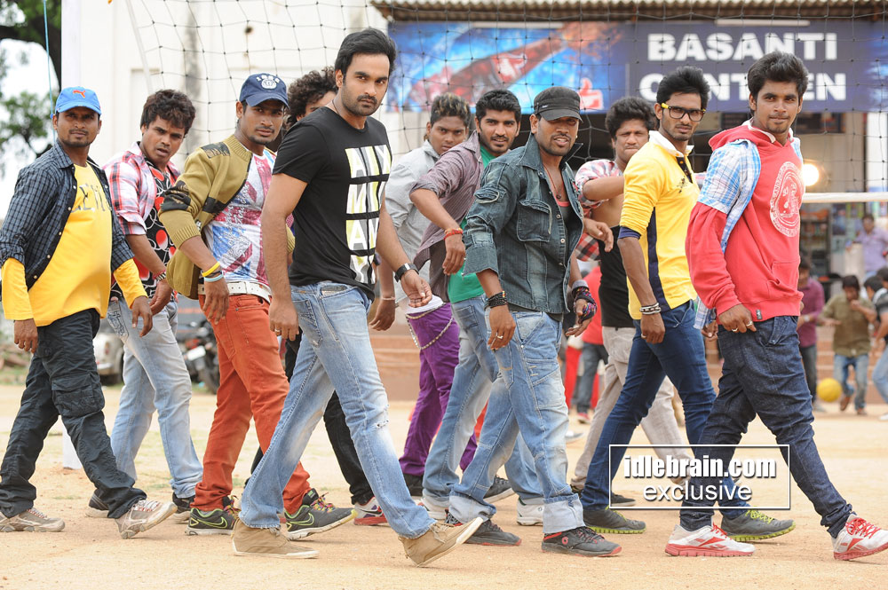 Basanti photo gallery - Telugu cinema - Gowtam & Alisha Baig