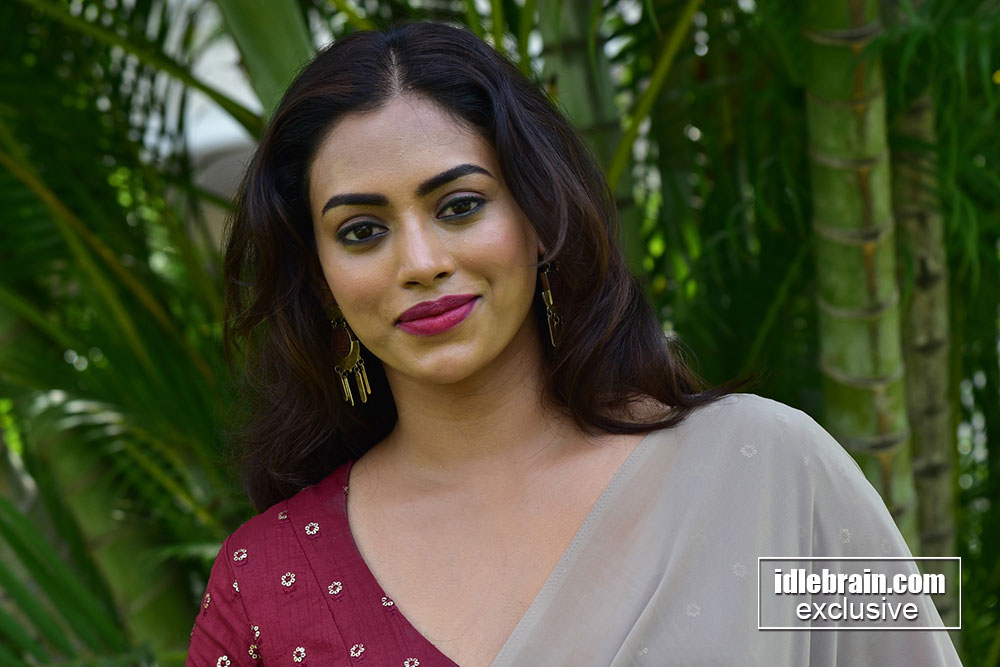 Kamakshi Bhaskarla photo gallery - Telugu cinema actress