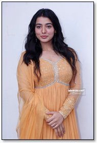Ketika Sharma photo gallery - Telugu cinema actress