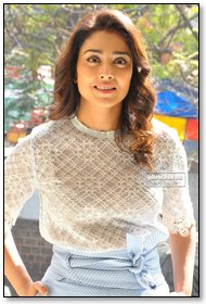 Shriya Saran photo gallery - Telugu cinema model