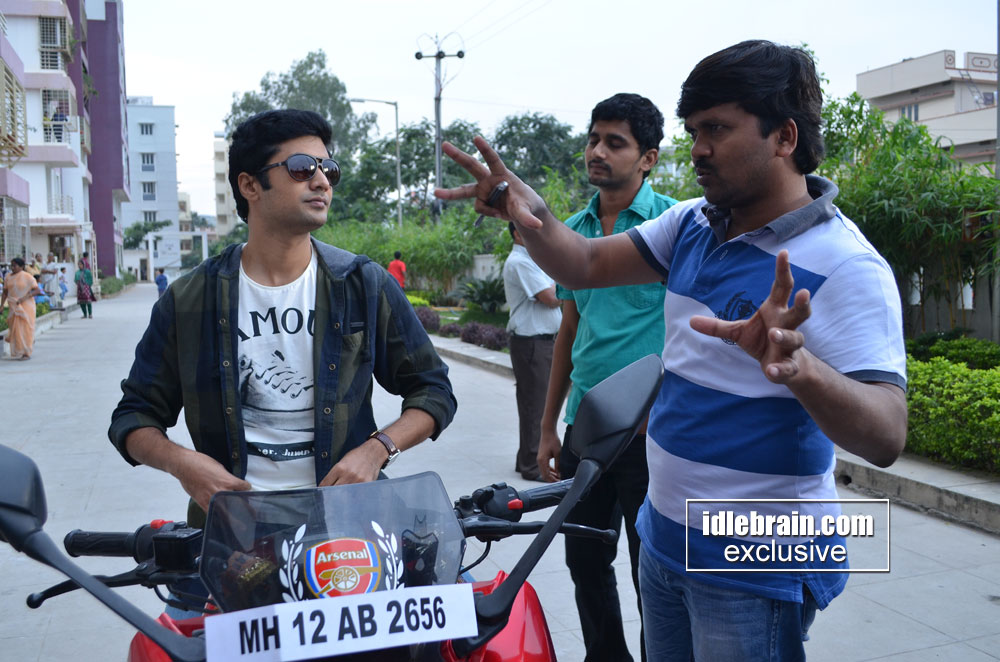 Hyderabad Love Story Working stills photo gallery - Telugu cinema ...