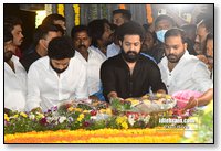 Jr NTR and Kalyanram at NTR Ghat on NTR’s 100th birth anniversary - idlebrain.com