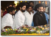 Jr NTR and Kalyanram at NTR Ghat on NTR’s 100th birth anniversary - idlebrain.com