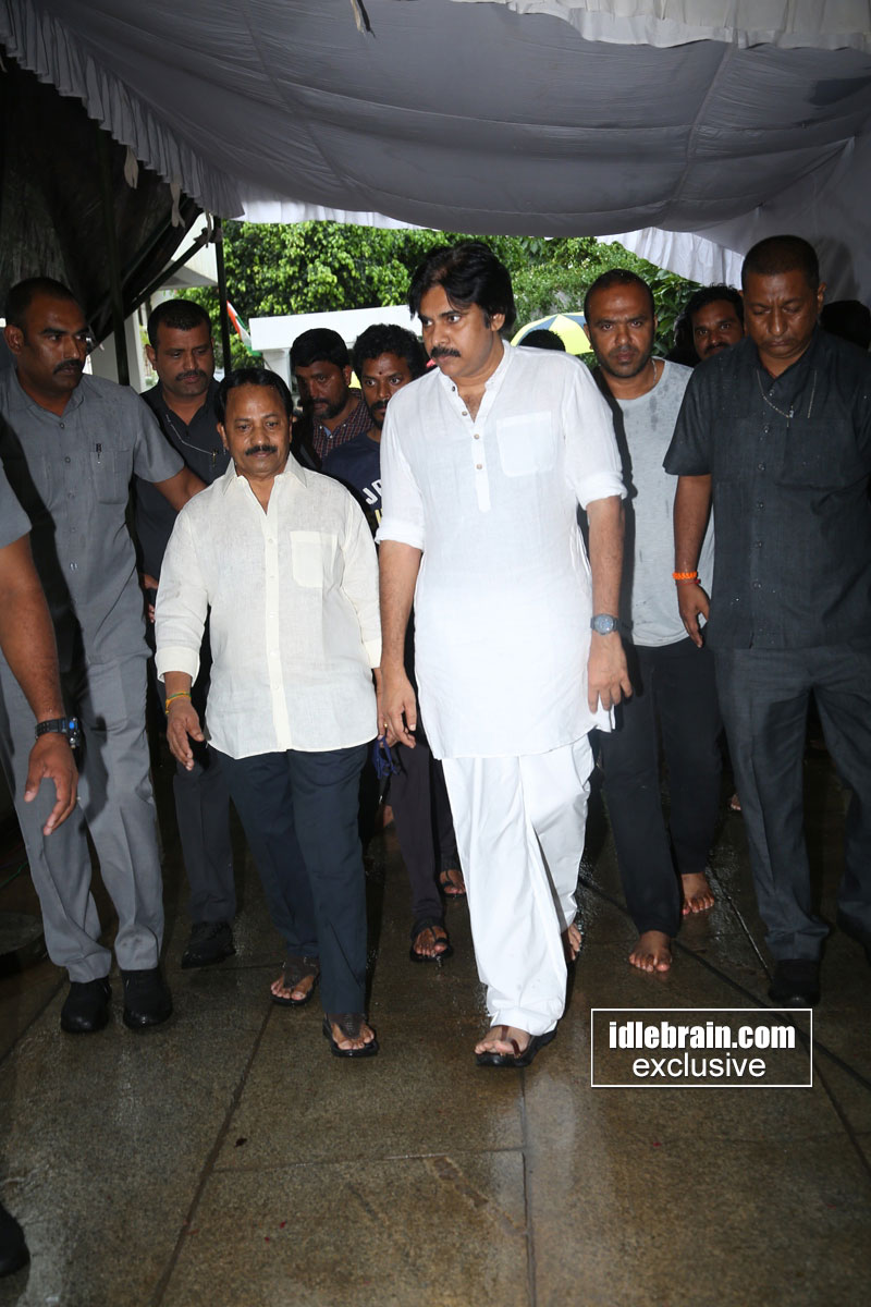 Telugu film celebrities pay homage to Krishnam Raju garu - Telugu cinema